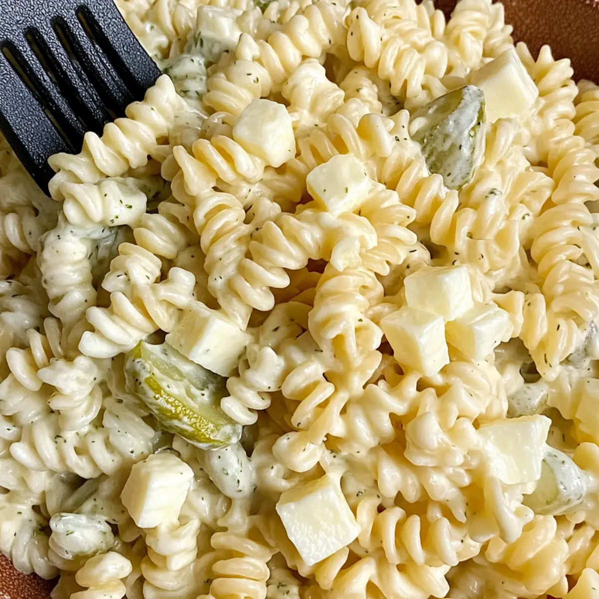 Irresistible Dill Pickle Pasta Salad That's Perfect for Summer